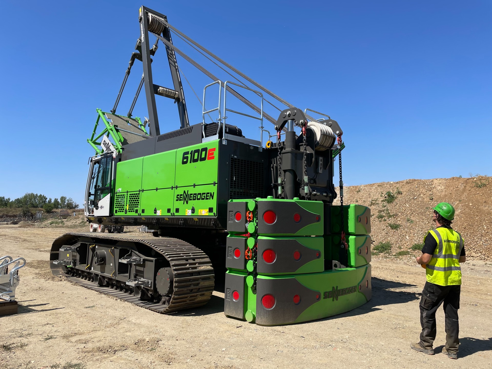 SENNEBOGEN Schleppschaufel-Seilbagger - Sennebogen - Baumaschinen & Bau ...